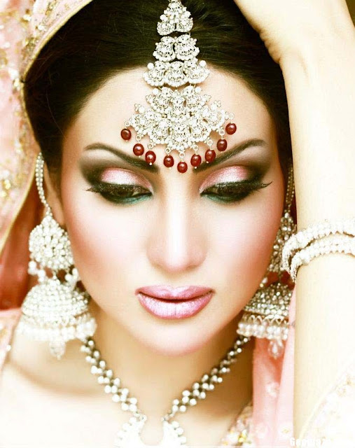 Make Up Style ~ Fashion Point