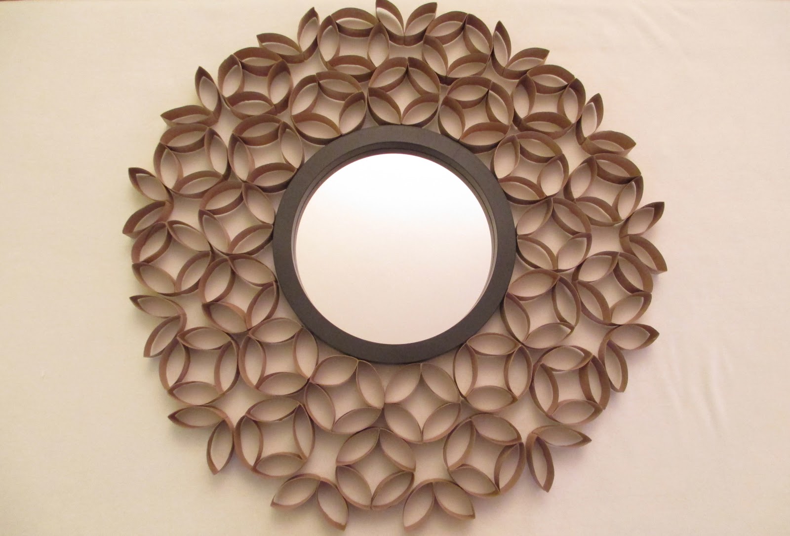 COOKIE CUTTER DIY: DIY Sunburst Mirror