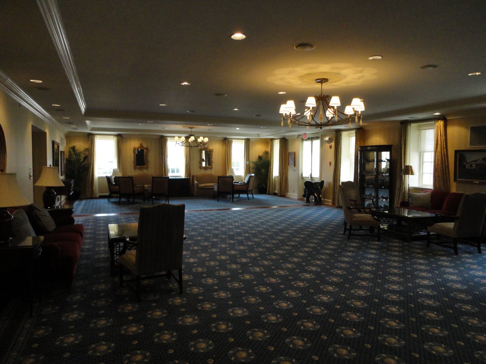 Front Page Wedding: Venue Visit: Capitol Hill Club