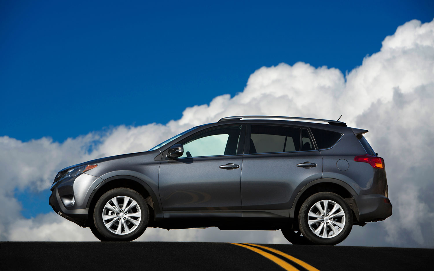 Cars Model 2013 2014: Refreshing or Revolting 2013 Toyota RAV4