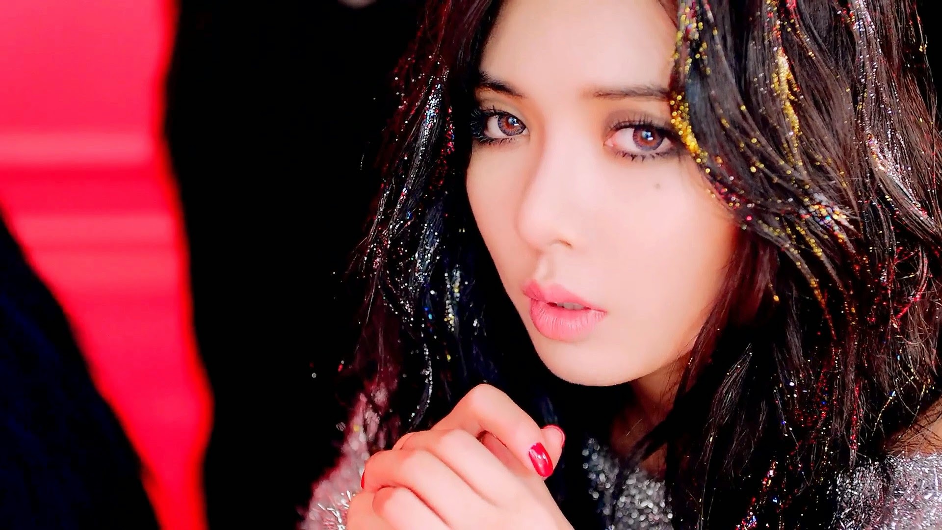 Hyuna: Βάζει φωτιά με το Red από το EP A Talk (+screencaps) | I say ...