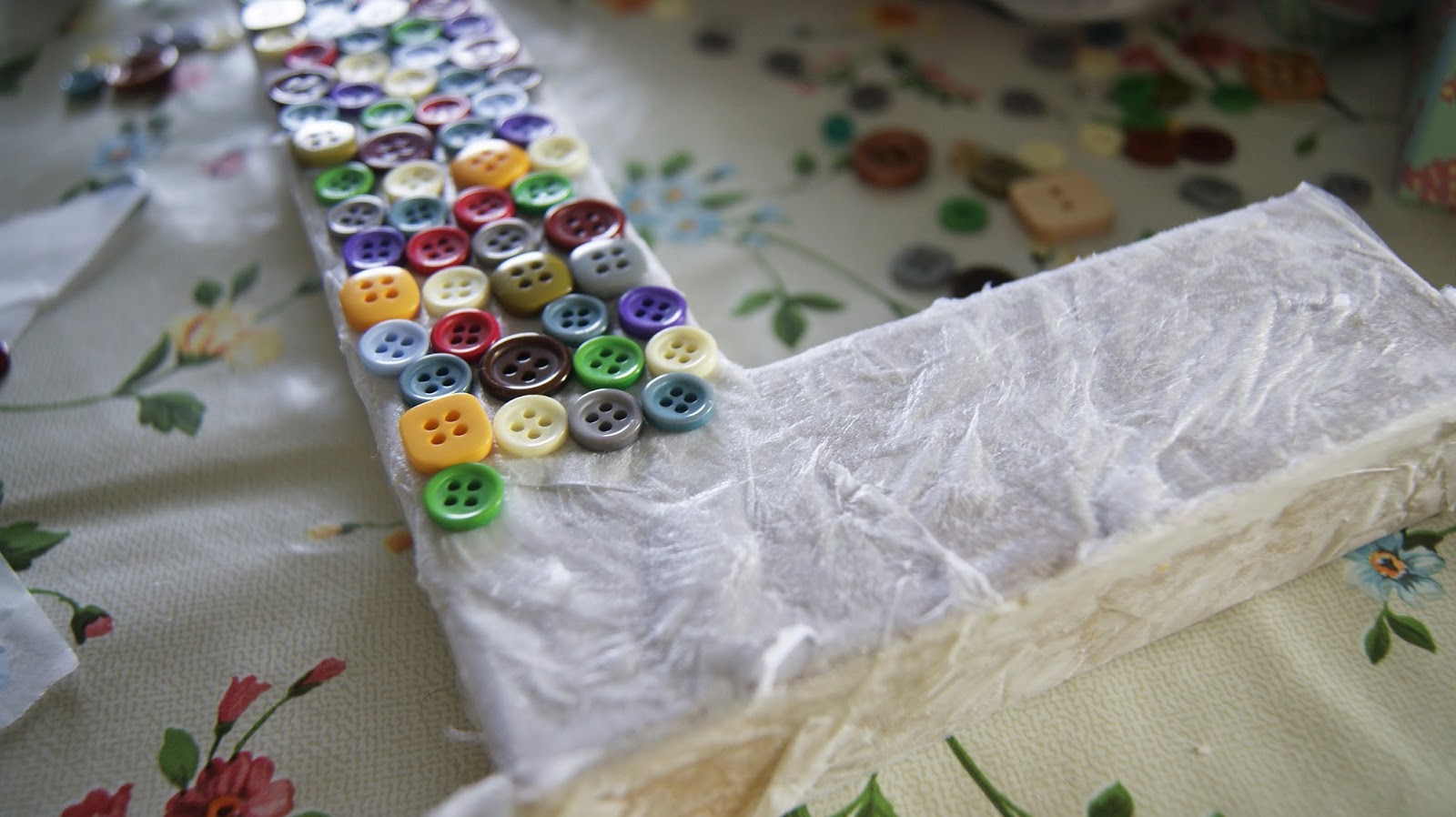 HOW TO MAKE YOUR OWN DIY INITIAL LETTERS - A Life With Frills