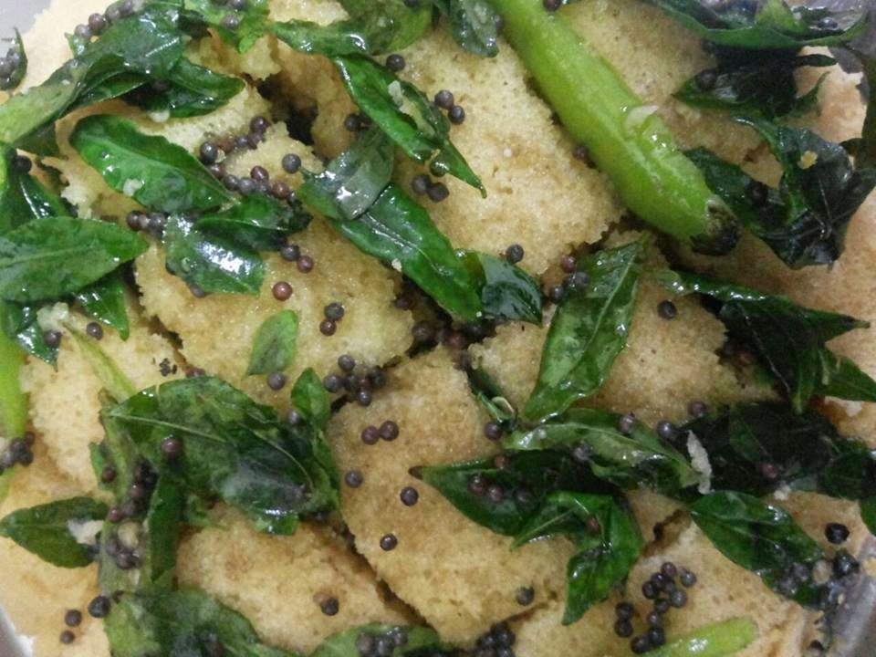STREET FOOD WALKS: DHOKLA