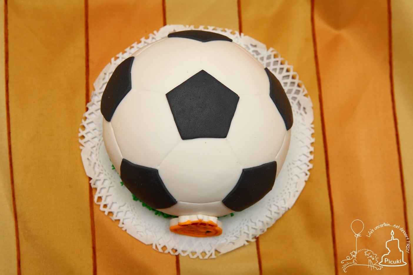 Picuki: Mini focilabda torta