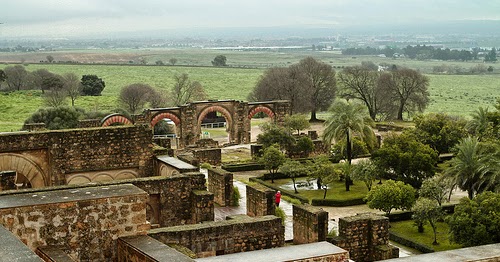 Abdurrahman Al-Nashir, Khalifah Dinasti Umawiyah di Andalusia ~ Purnama ...