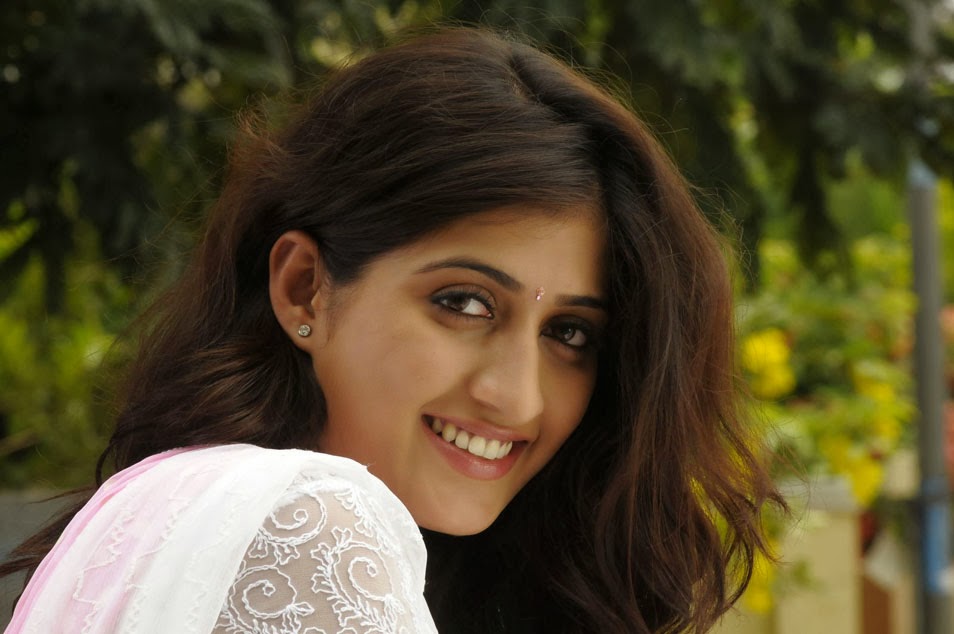 Anisha hot Images Wallpapers pictures gallery free download ...