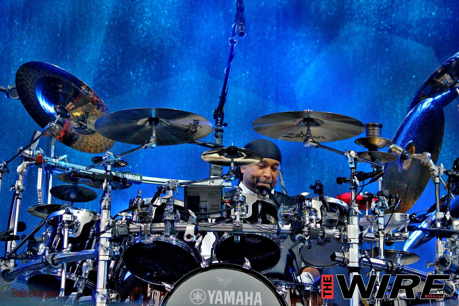 The Wire Megazine Concert Blog: Dave Matthews Band Still Rocks a SOLD ...