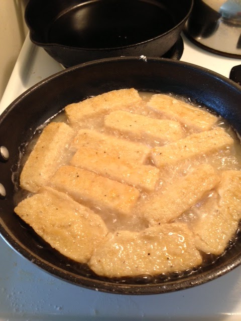 RouxBDoo's Cajun and Creole Food Blog: Pan Fried Grits... What???