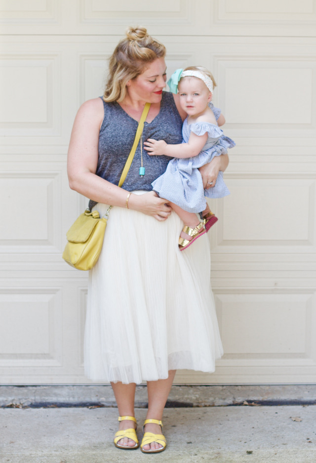 Chasing Davies: Mama/Daughter Style Series: Easy Summer Style + Giveaway!