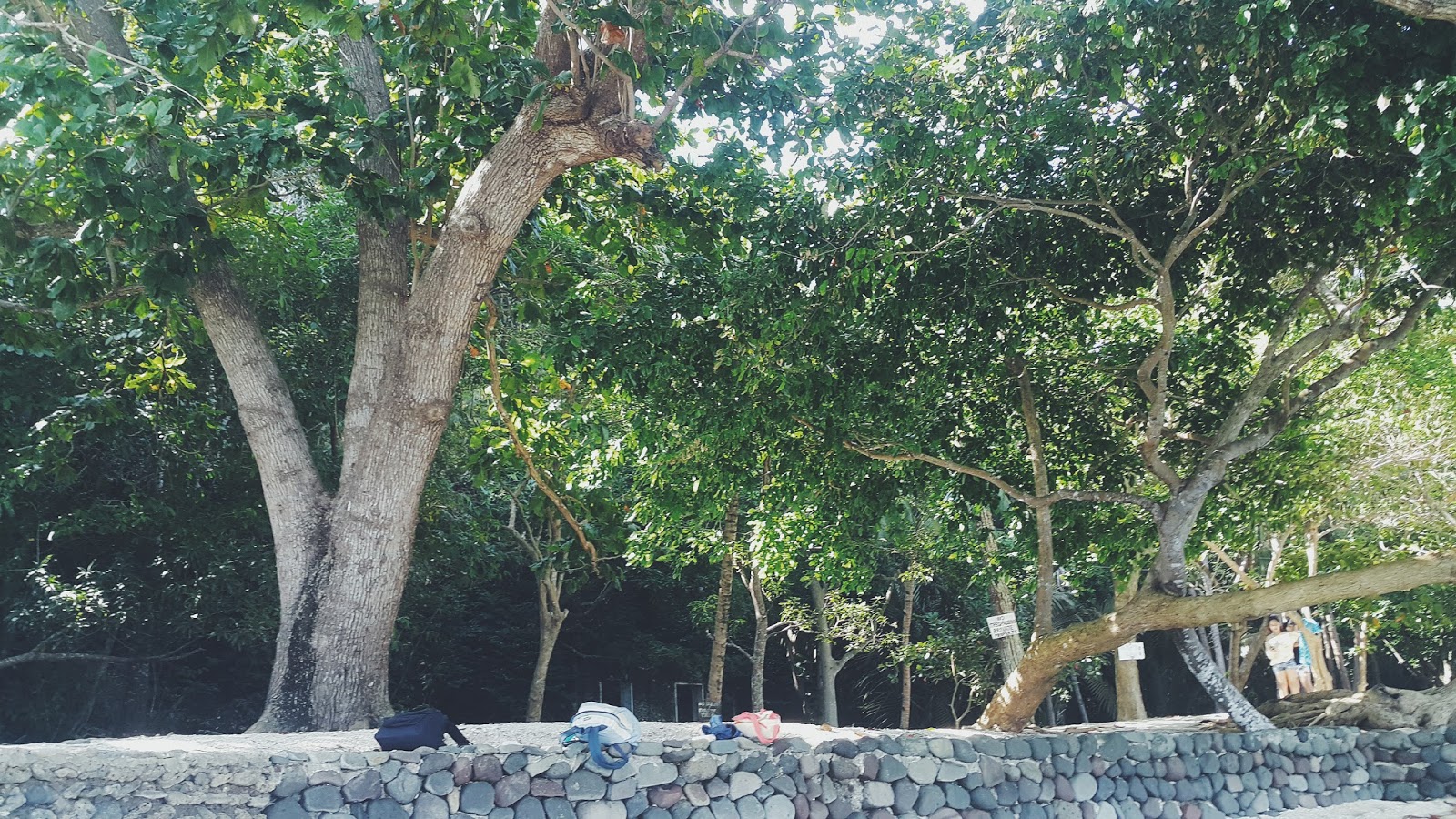 Traveler: Kabila White Beach, Camiguin Island