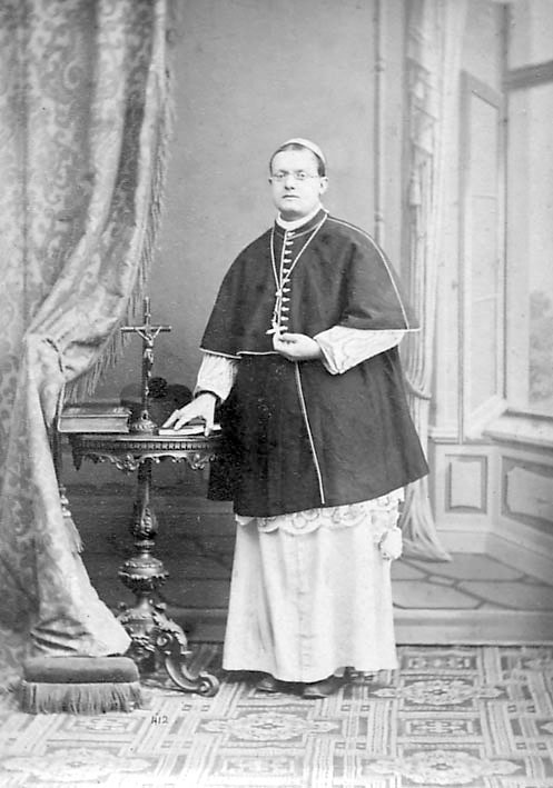 Prelatial Dress of the Religious Orders: The Dominicans ~ Liturgical ...