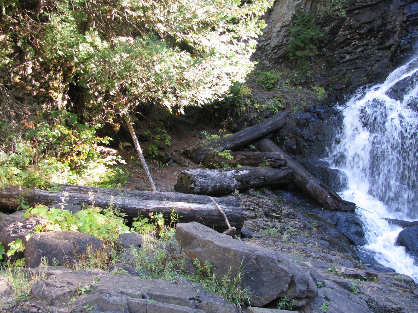 Of Metal Men: January 2012