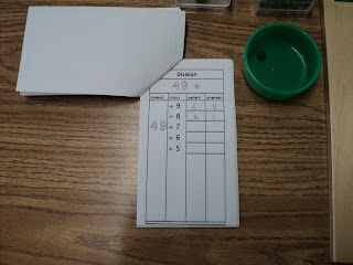 montessori magic: Math ~ The Unit Division Board