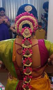 seemantham function halls chennai: Seemantham Poochootal Jadai