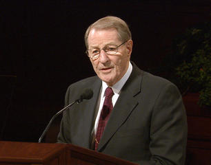 A Pondering Place: Elder Neal A. Maxwell