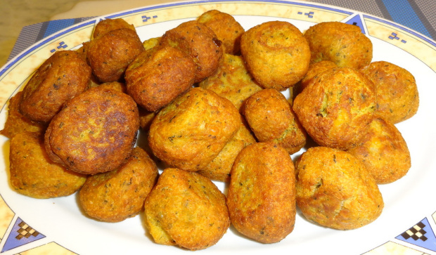 Red Lentil Cakes Recipe | LEBANESE RECIPES