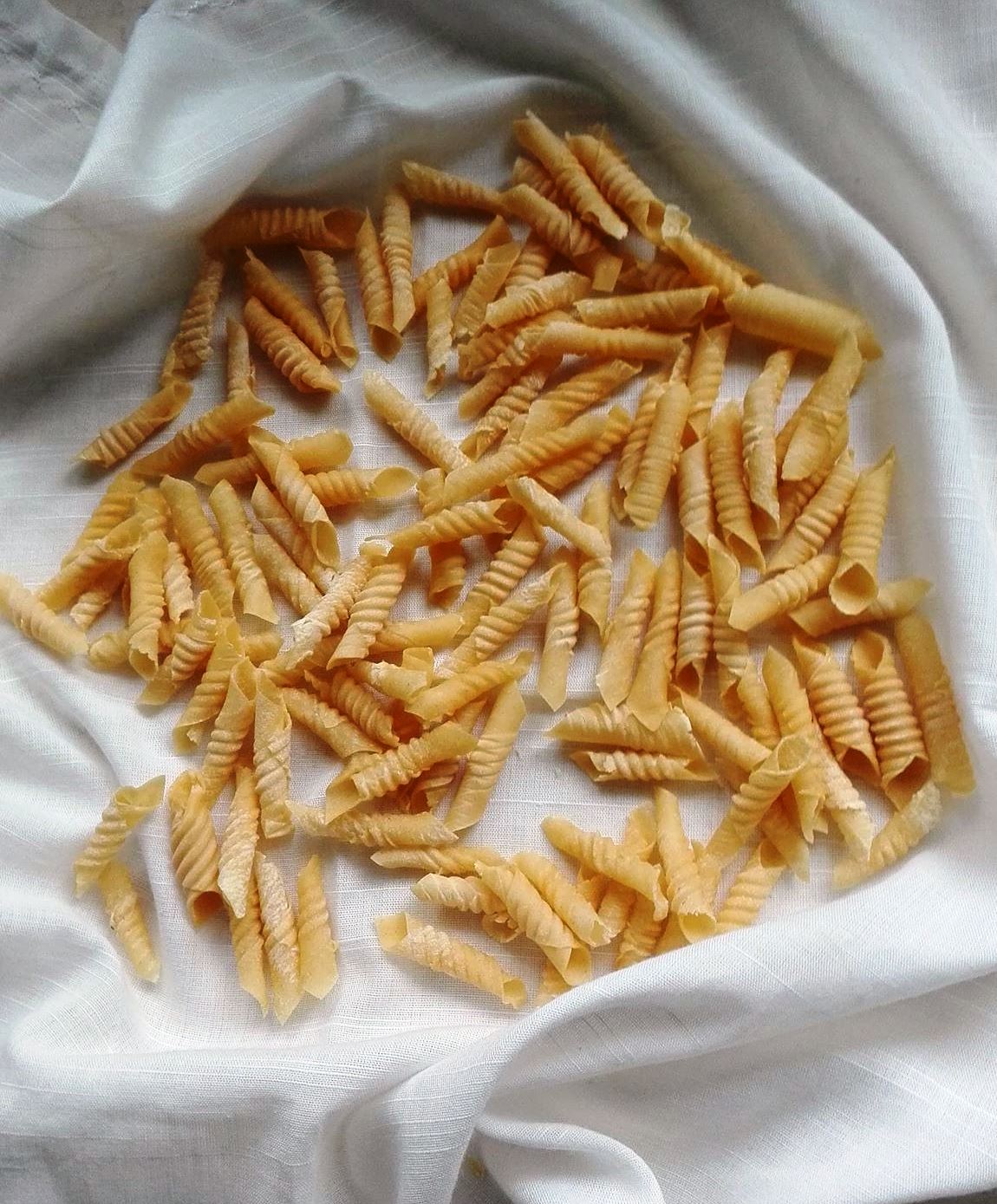 Olgis kipróbált receptjei: Nagy, csiga tészta is készült!