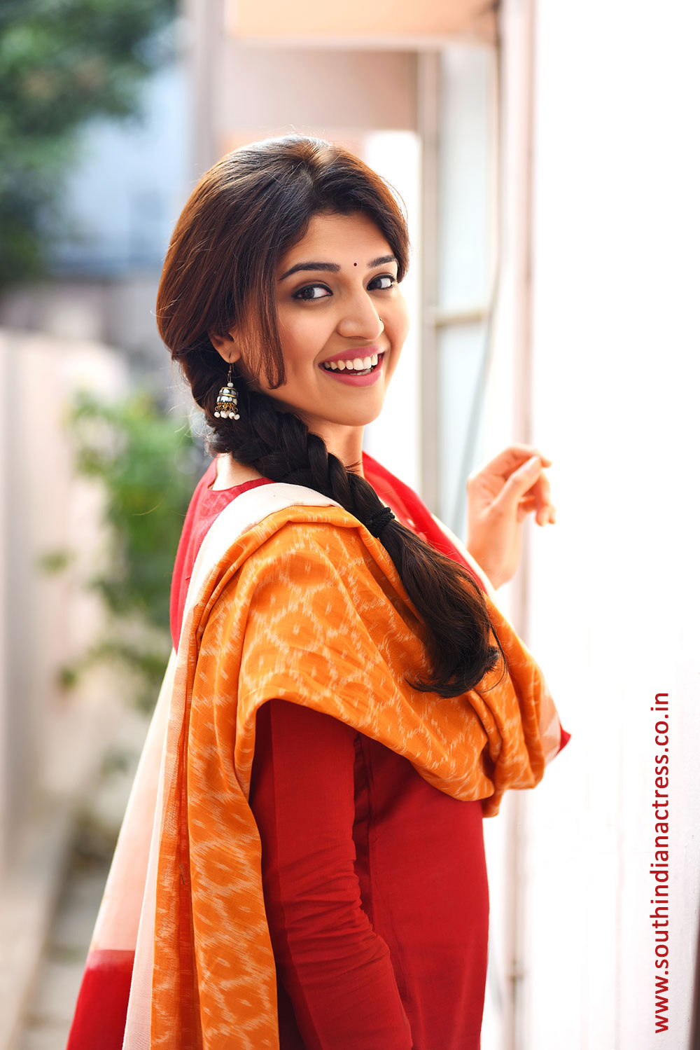 Chitra Shukla stills from Rangula Ratnam movie - South Indian Actress