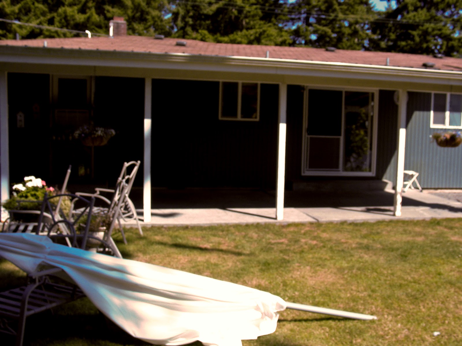 TracyP Creates: Come and Sit Awhile...