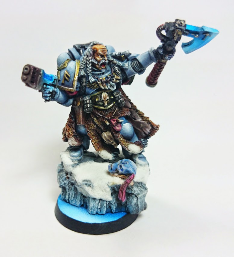 AERO-PAINTING: Space wolf. Rune priest