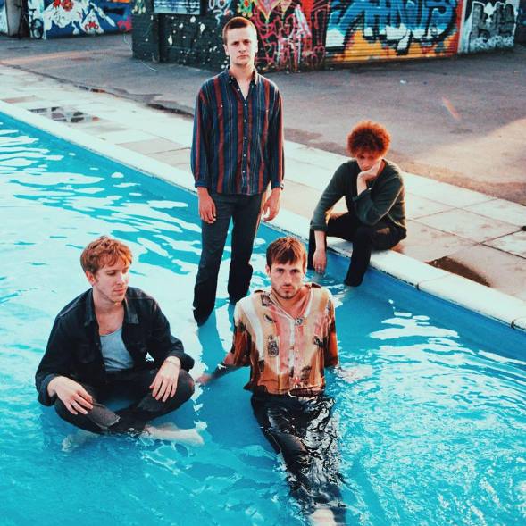 El Tino: Hot Dreams - Plungepool