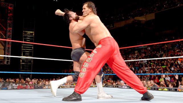 WWE In live!!!!: THE GREAT KHALI vs DAMIEN SANDOW