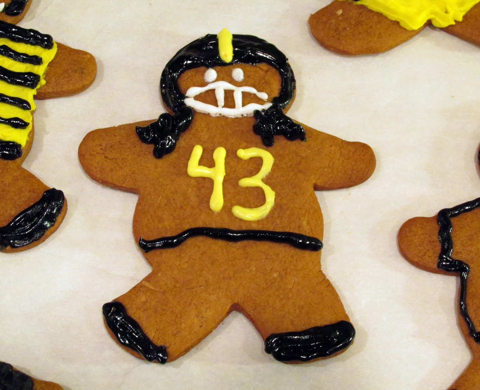 Gingerbread Men of Steel | Stiller Nation Snacks N'at