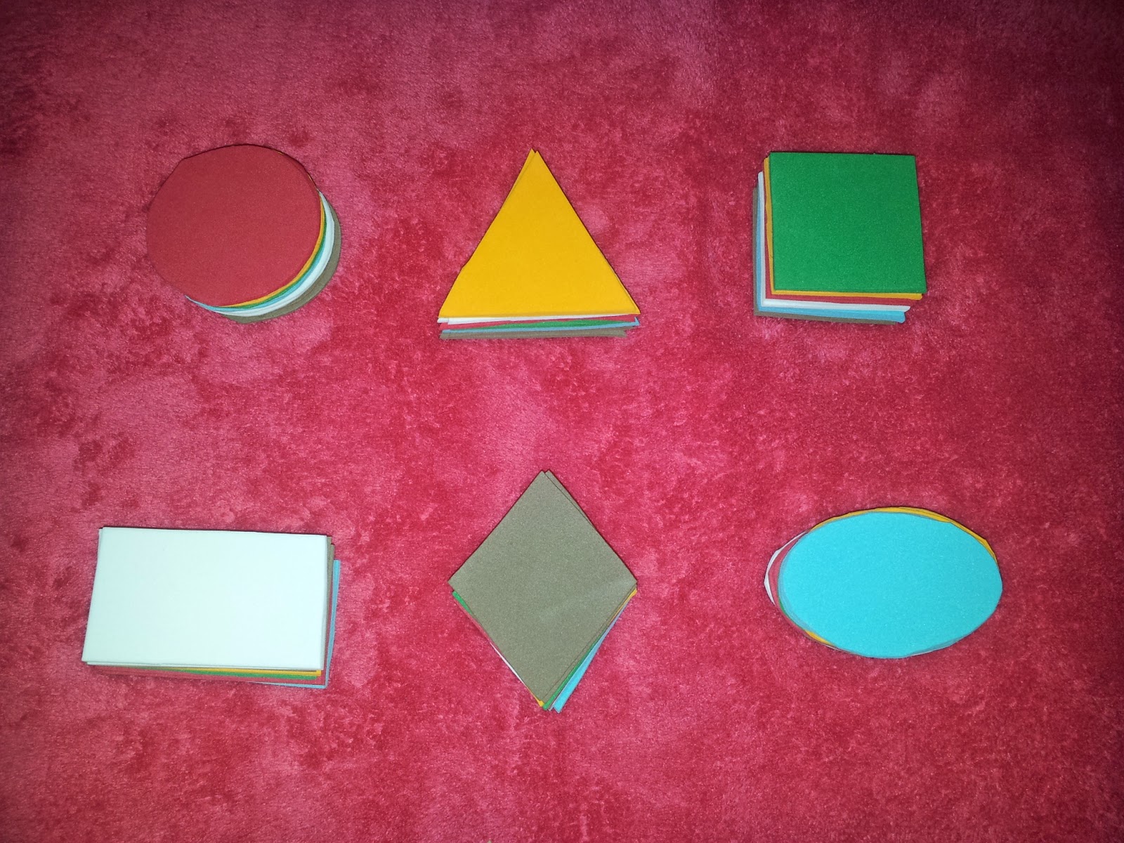 Trabajando en Educación Infantil: Jugamos con las figuras geométricas ...