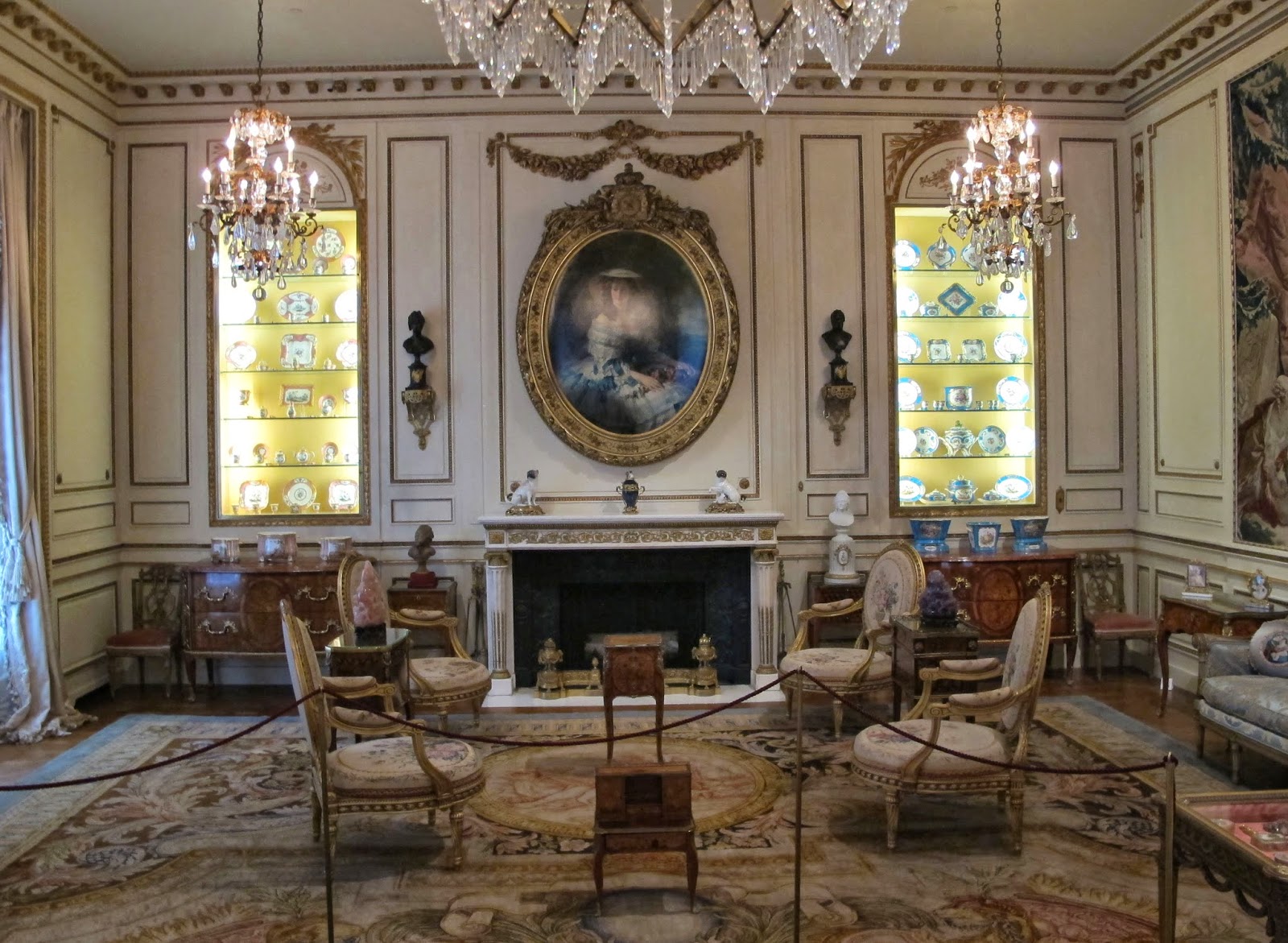 BIG OLD HOUSES: All That Glitters