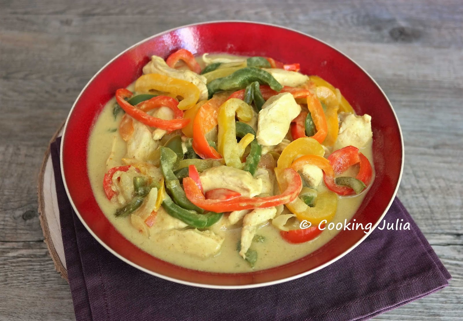 Cooking Julia Curry De Poulet Aux Trois Poivrons