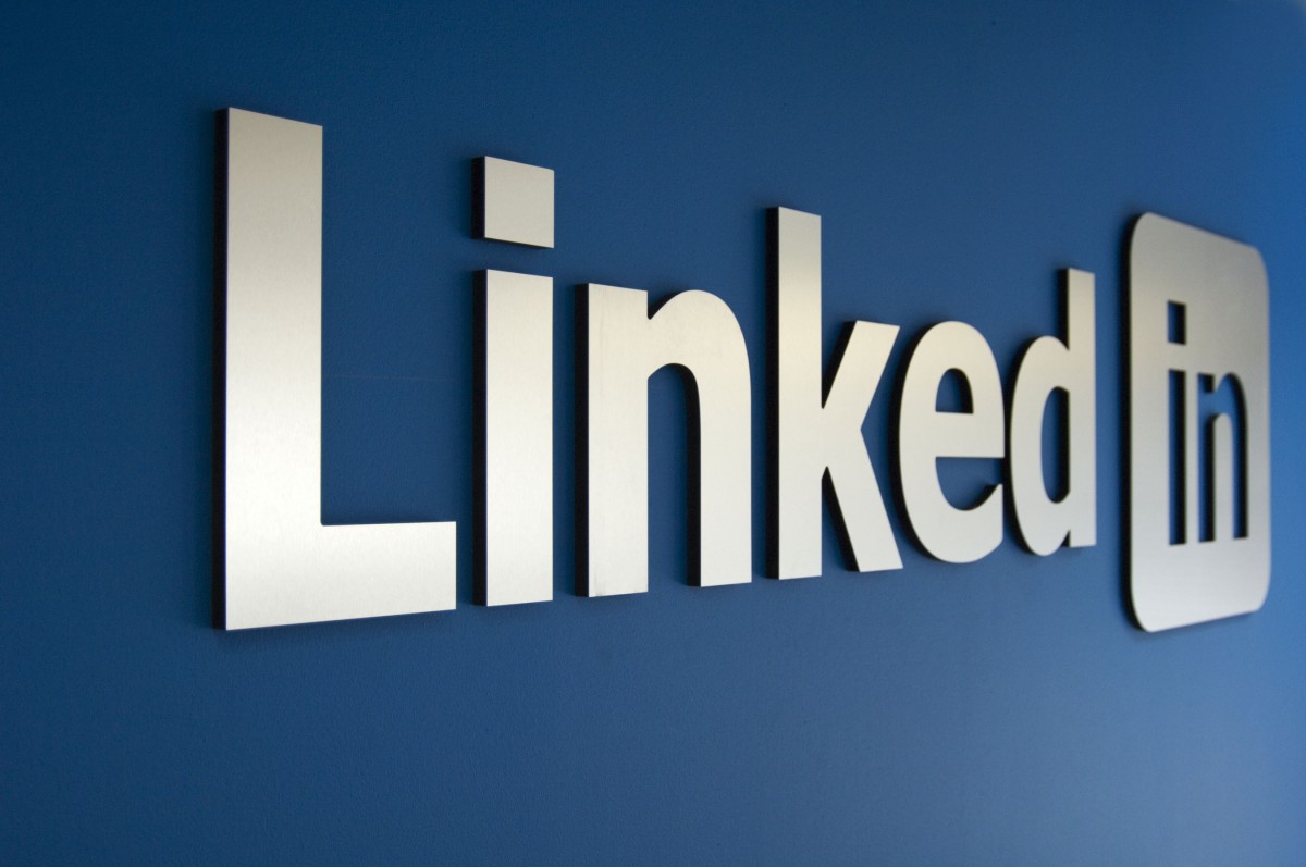 Does A LinkedIn Request Violate A Non solicitation Agreement does-a-linkedin-request-violate-a-non-solicitation-agreement
