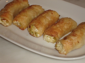 Authentic Greek Recipes: Greek Leek And Cheese Rolls (Prasoboorekakia)