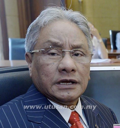 Hasan Malek Tidak Letak Jawatan Menteri
