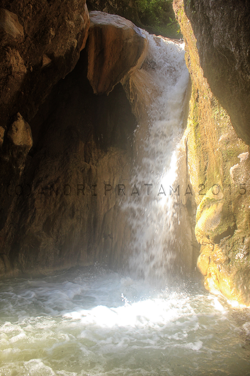Menelusuri Curug Citiis dan lembah Sungai Cikunir di Kaki Gunung ...