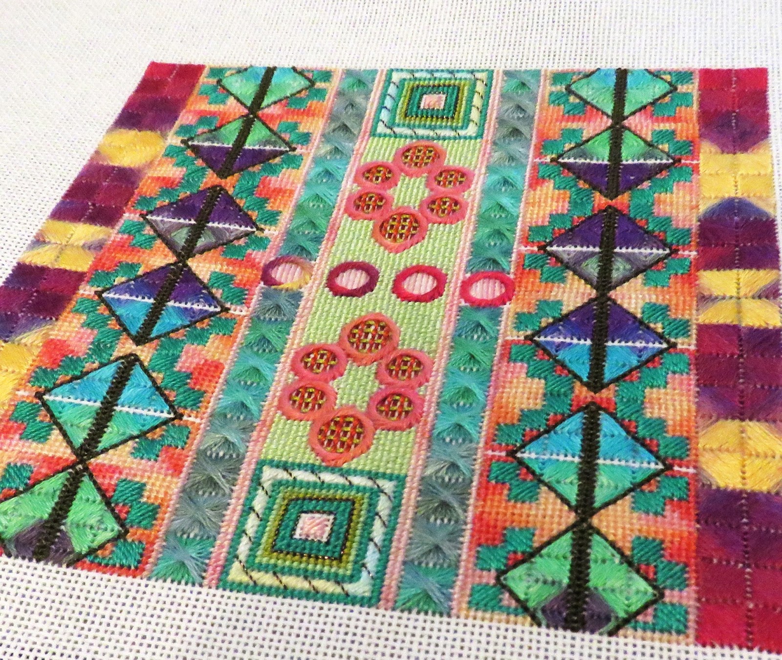 Adorn: NEW DESIGN - Beautiful newbie!