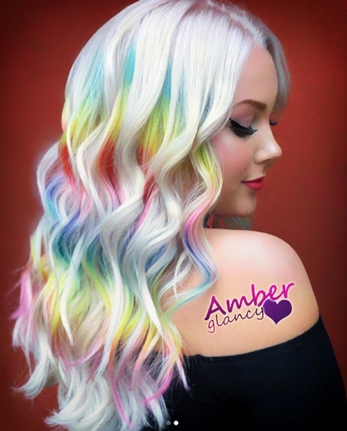 How a colorful hairstyle can improve your appearance