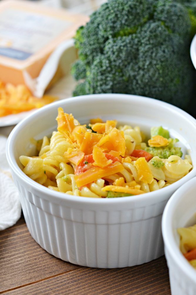The Life of Jennifer Dawn: Easy Cheesy Vegetable Rotini Recipe