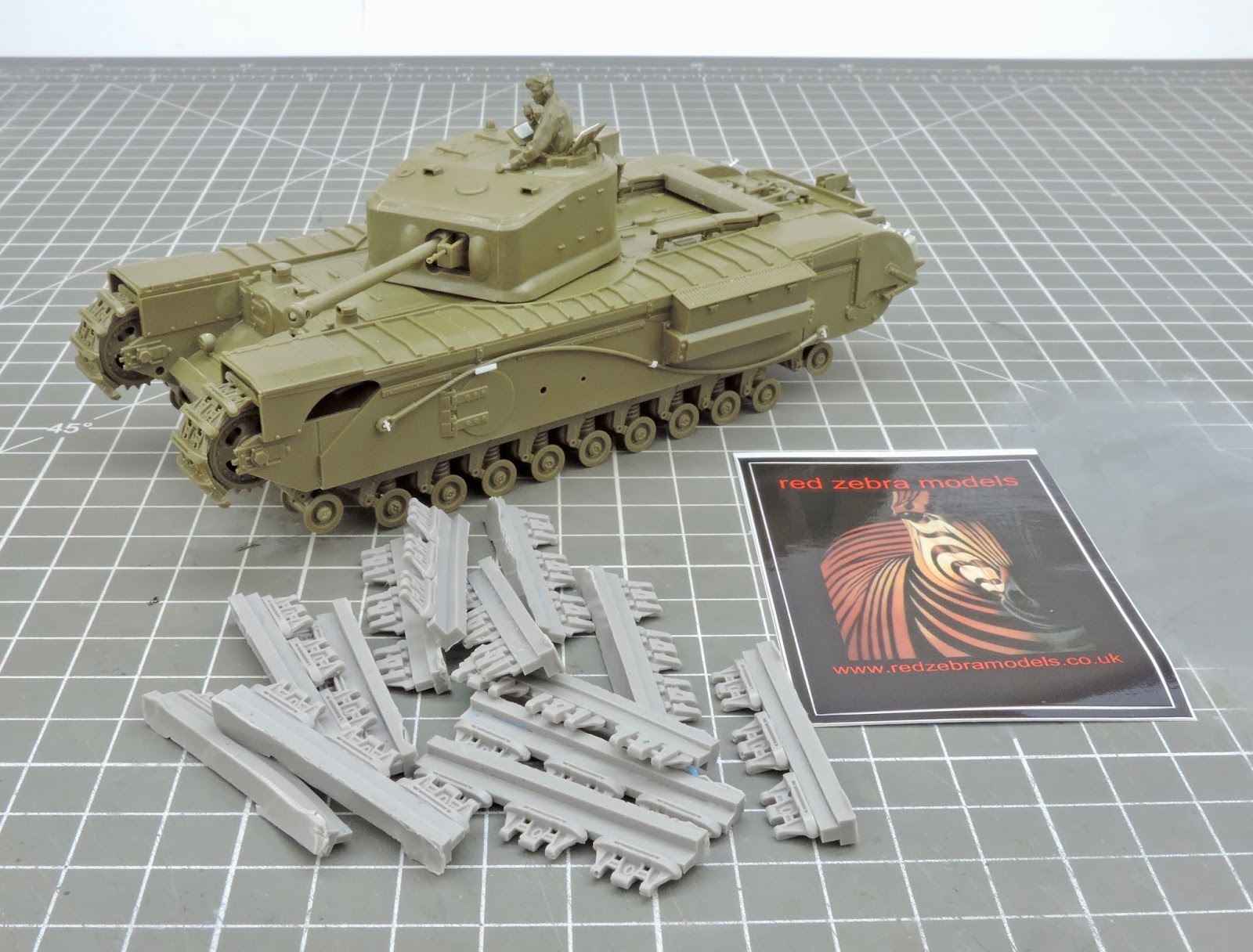 Pete's Model World : Cracking The Crocodile