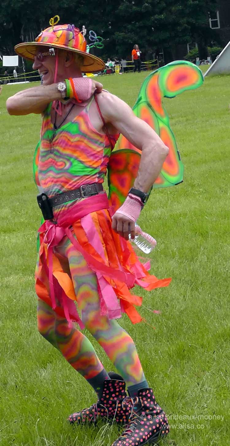 Welcome to my world.... : October 17th is Wear Something Gaudy Day