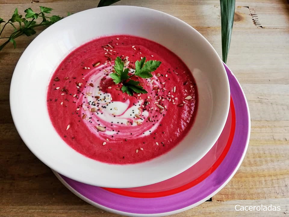 Crema de remolacha - Receta fácil y saludable | Caceroladas