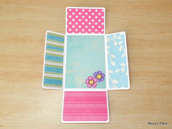 Beccy's Place: Tutorial - Quatro Fold Card