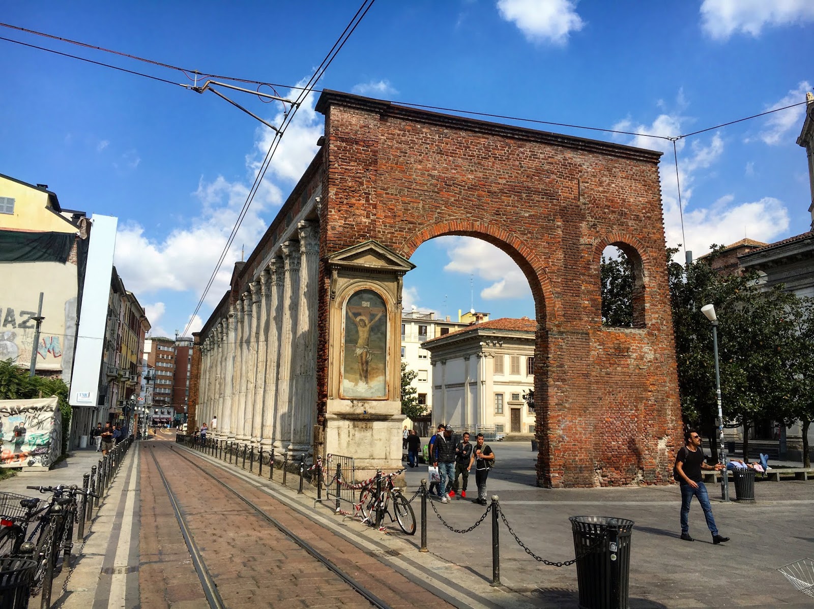 Colonne di San Lorenzo - Milan, Italy - Travel is my favorite Sport