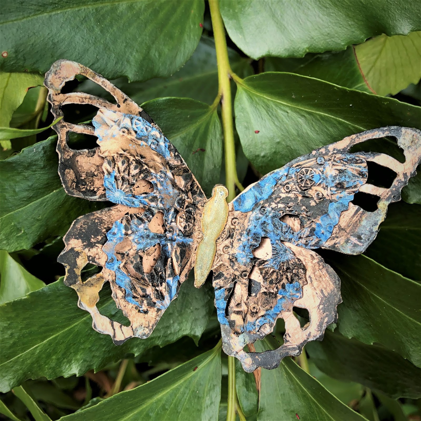 TFJB Challenge Blog: Saturday Showcase -- Tim Holtz Tattered Butterfly ...