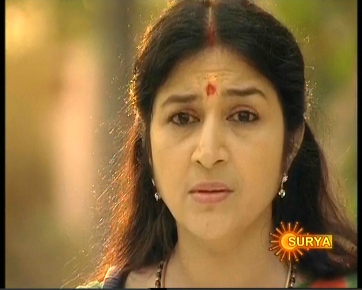 malayalam Serial Actress Neena Kurup Photos