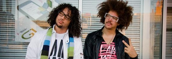 PlayGround: Capa do novo álbum da dupla LMFAO é comparada com capa de ...