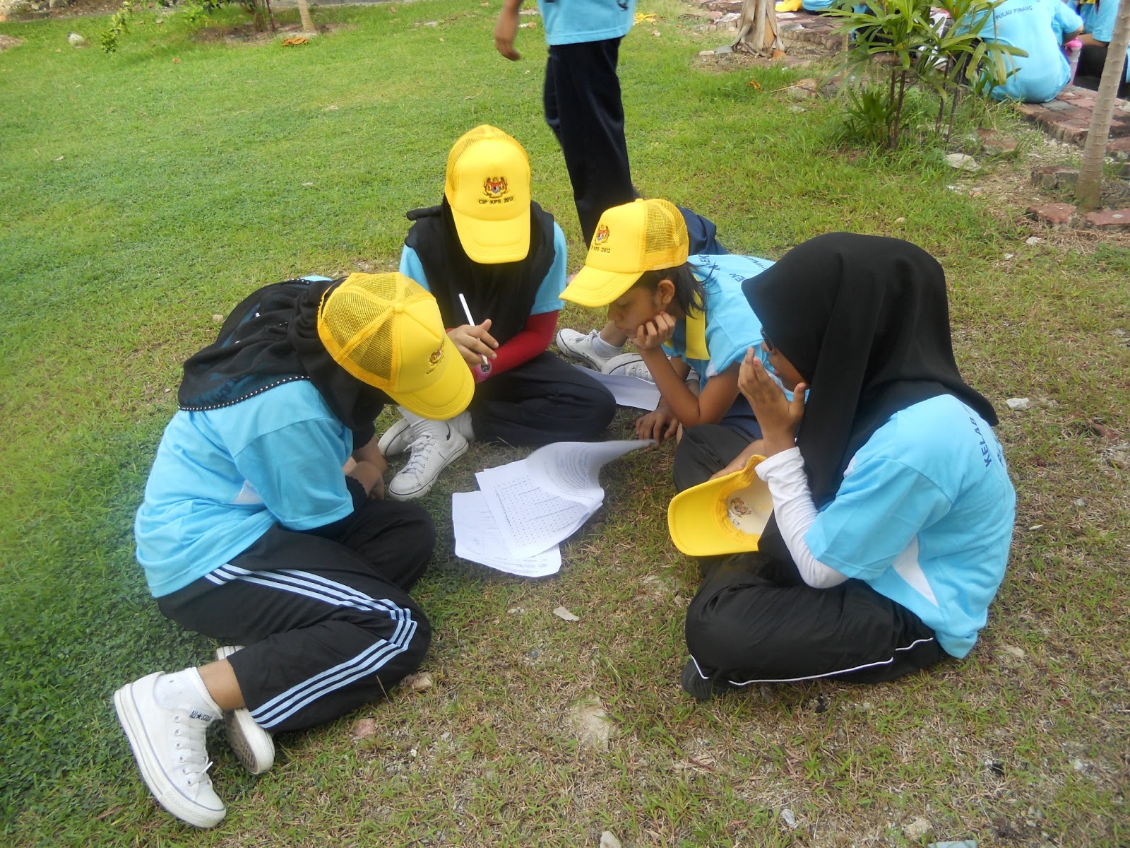 Kelab Seni Dan Alam Sekitar SMKDOB (PENGGUNA): AKTIVITI KELAB PENGGUNA 2012