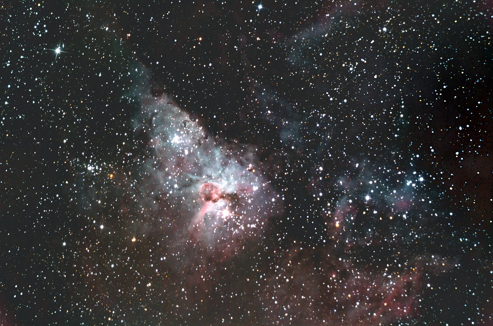 ASTRONOMICAL OBSERVATORY EL OJO DE OWI: Eta Carina nebula