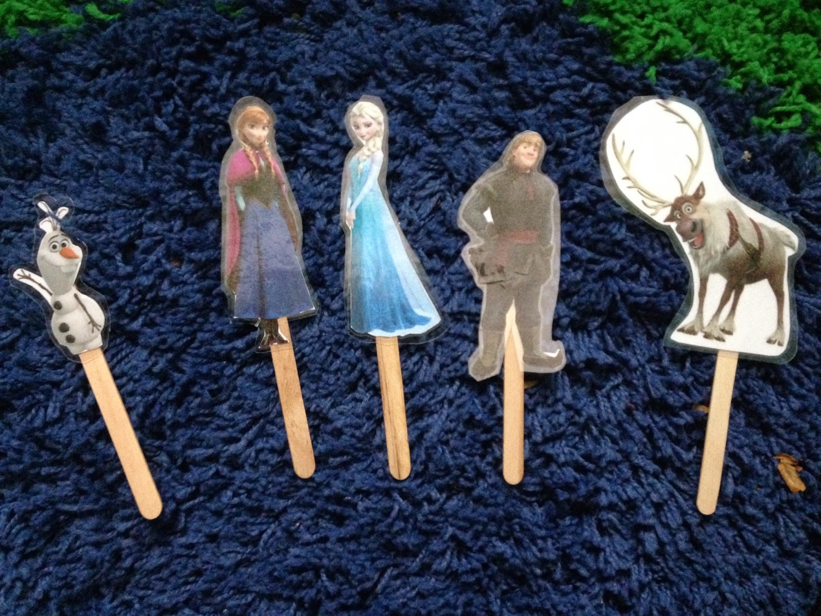 Max and Johnston's Kinderland: Frozen Small World Play