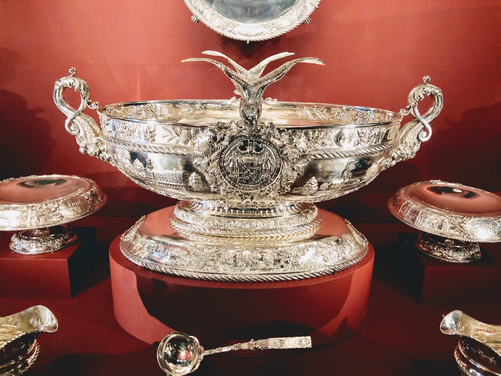 Walking Arizona: USS Maryland Silver Service