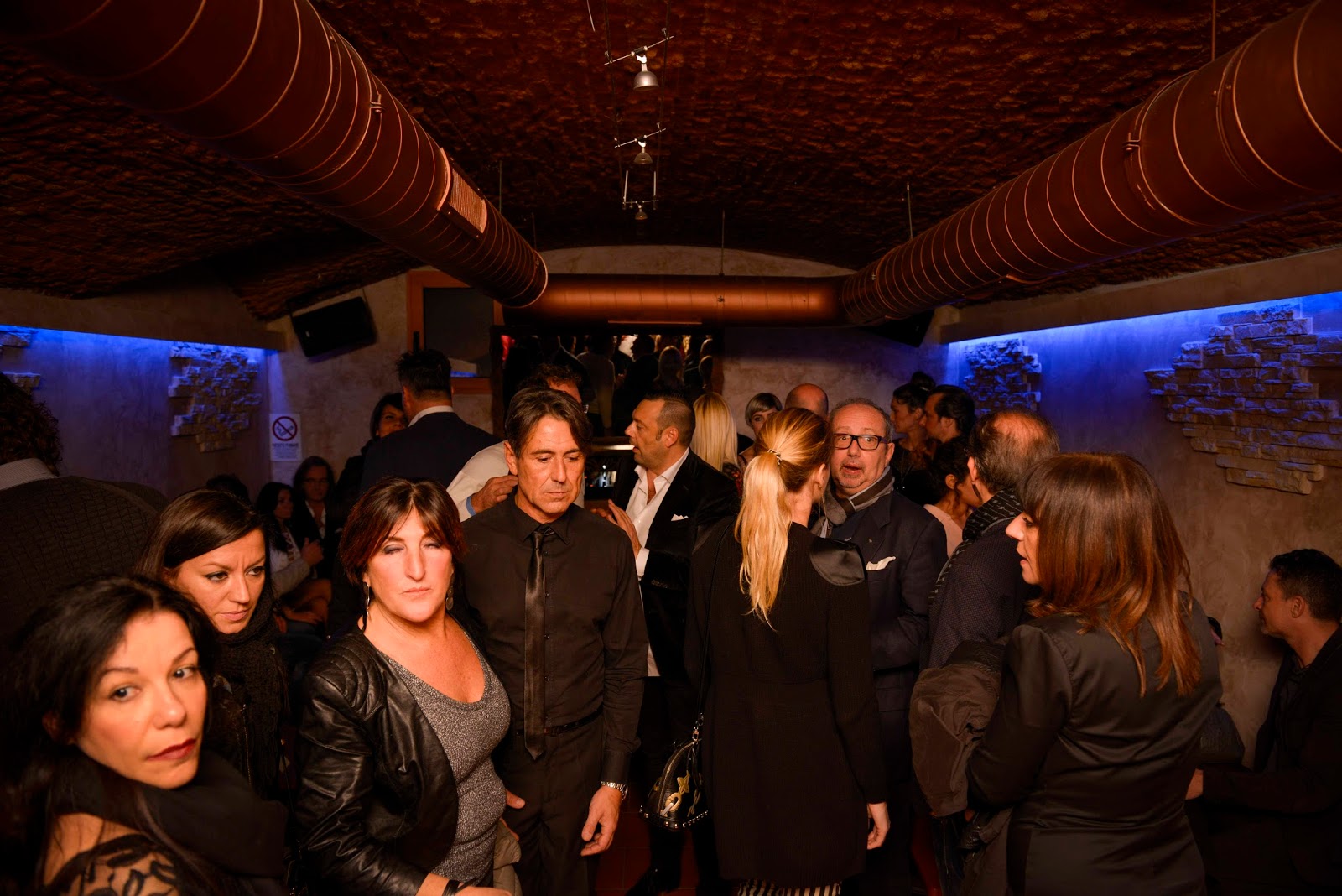 Club e Dancing Loung bar: serata inaugurale dell'insomnia club